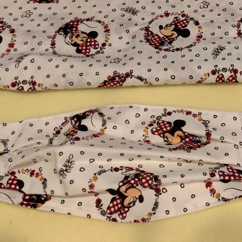 Minnie Mouse Face Mask - Etsy