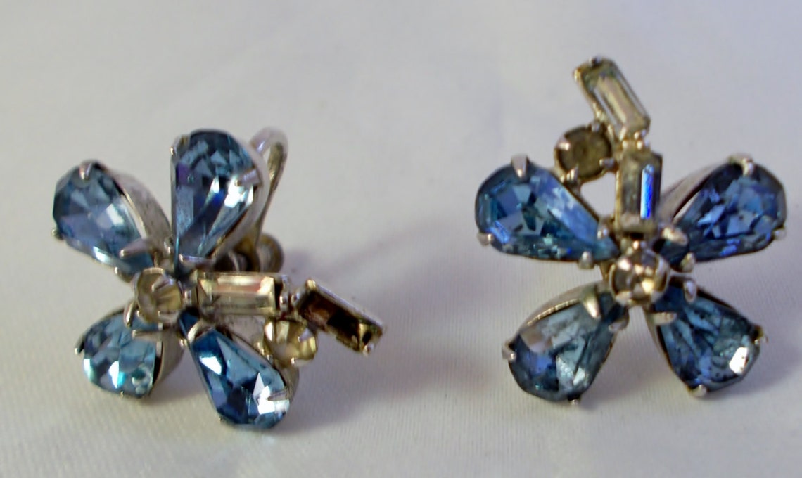 Vintage Blue and Clear Rhinestone 3 Piece Clover Pin and - Etsy