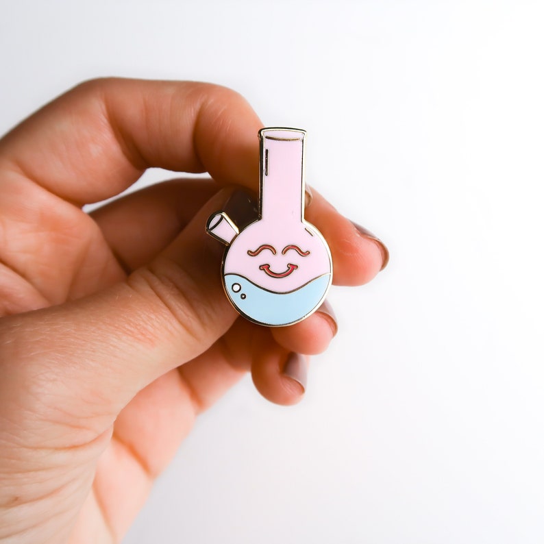 Happy Bong Weed Enamel Pin - Etsy