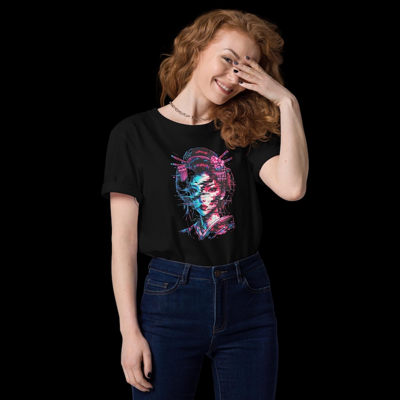 Geisha Glitch Art T-shirt | Japanese Cyberpunk Streetwear Tee - Etsy UK