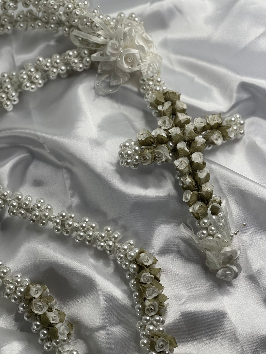 Wedding Lasso White Pearls and Flowers With Green Olive Leaves Lazo De ...