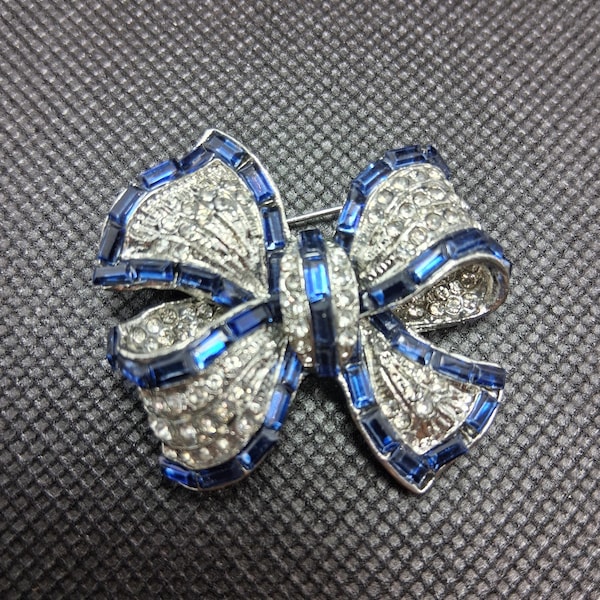 Blue Bows - Etsy