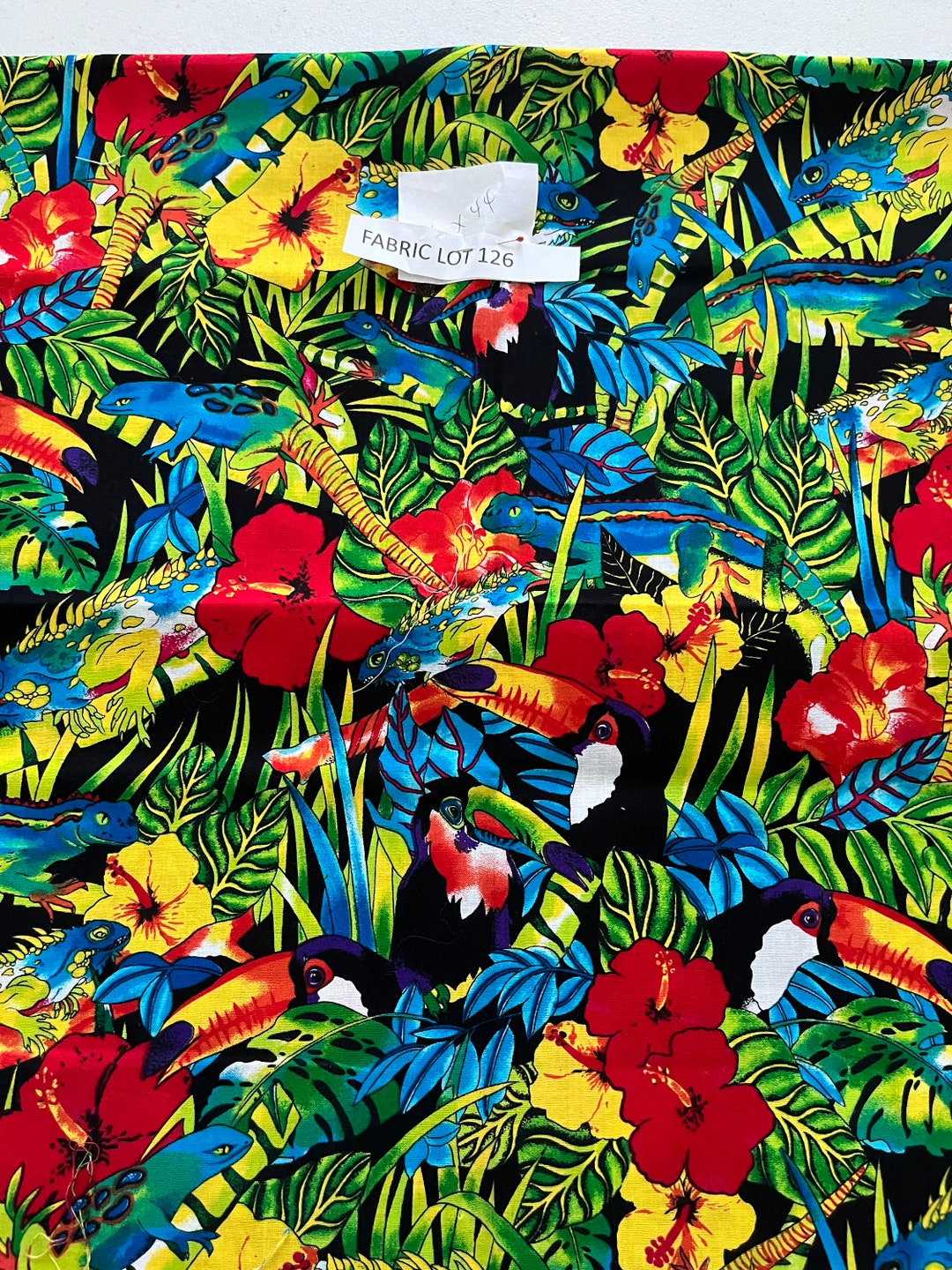 1 Yard Vintage Fabric, Bright, Bold Colors, Tropical Print, Flowers ...