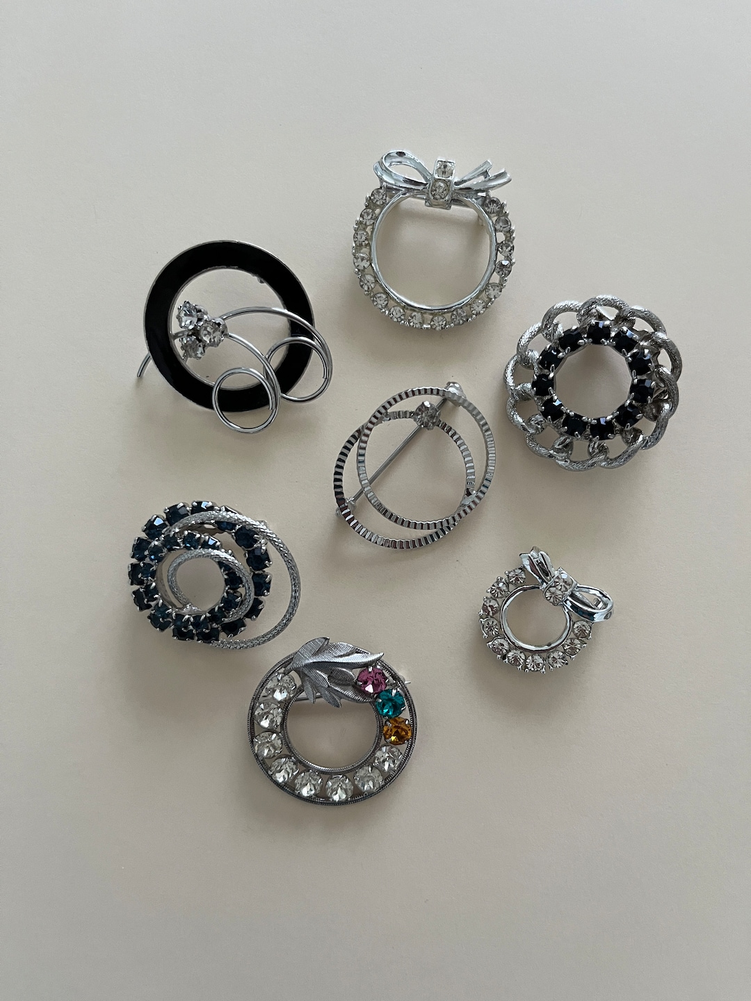 7 Small Circle Pins With Rhinestones, Silvertone, Costume Jewelry 125 ...