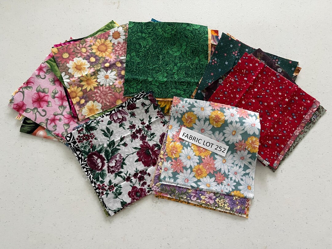 50 Floral Calico Fabric Scraps: Quilting, Junk Journals, Embellishments ...