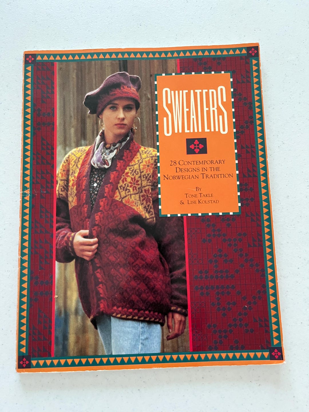 1990 Sweaters, 28 Contemporary Designs Norwegian Tradition, Tone Takle ...