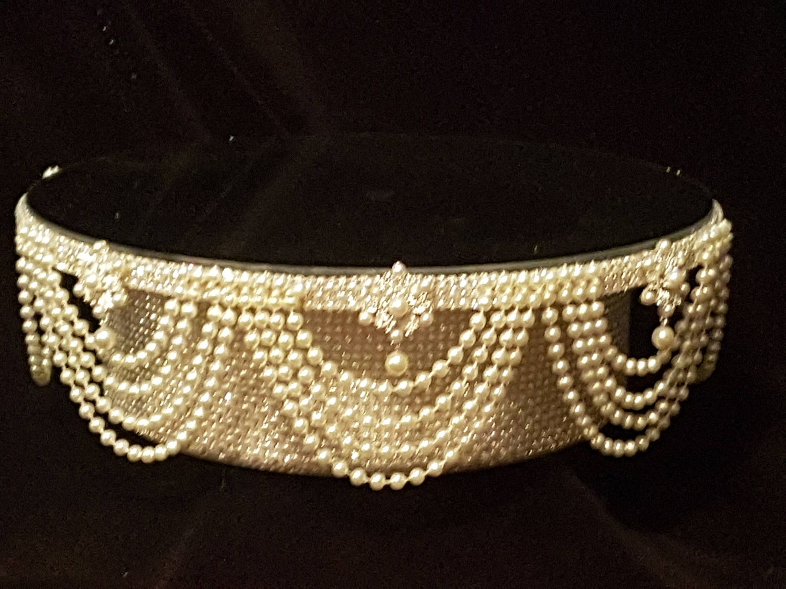 Wedding Cake Stand, Pearl Drape - Round or Square All Sizes by Crystal ...