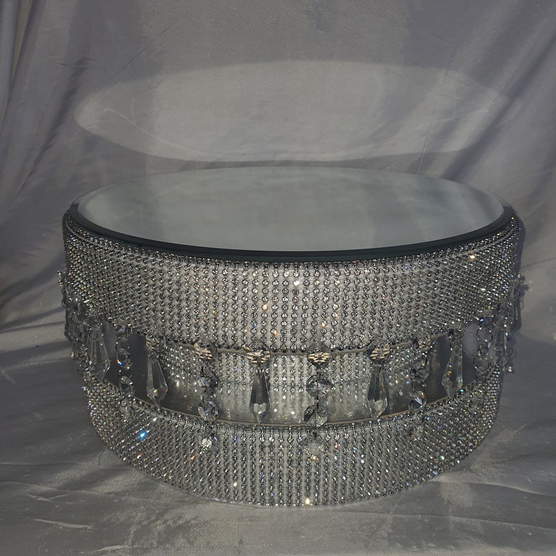 Diamante or Pearl Crystal Linked Podium Style Cake Stand by - Etsy