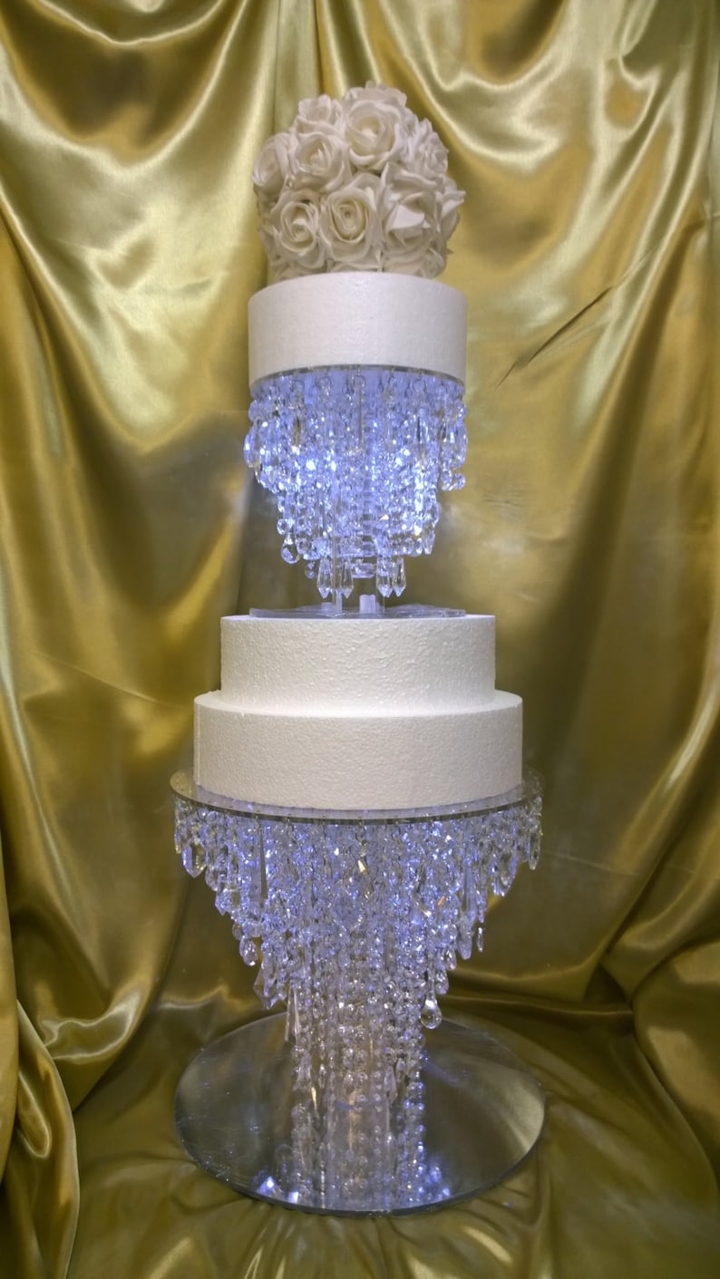 Luxury Crystal Wedding Cake Divider With LED Lights – Diamante ...