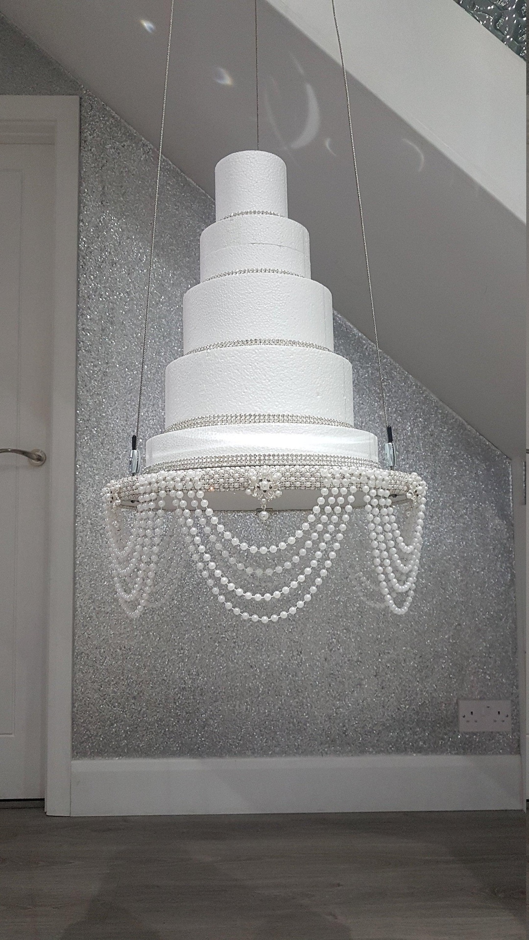 Suspended Cake Swing, Hanging Cake Stand ,pearl Drape and Crystal ...