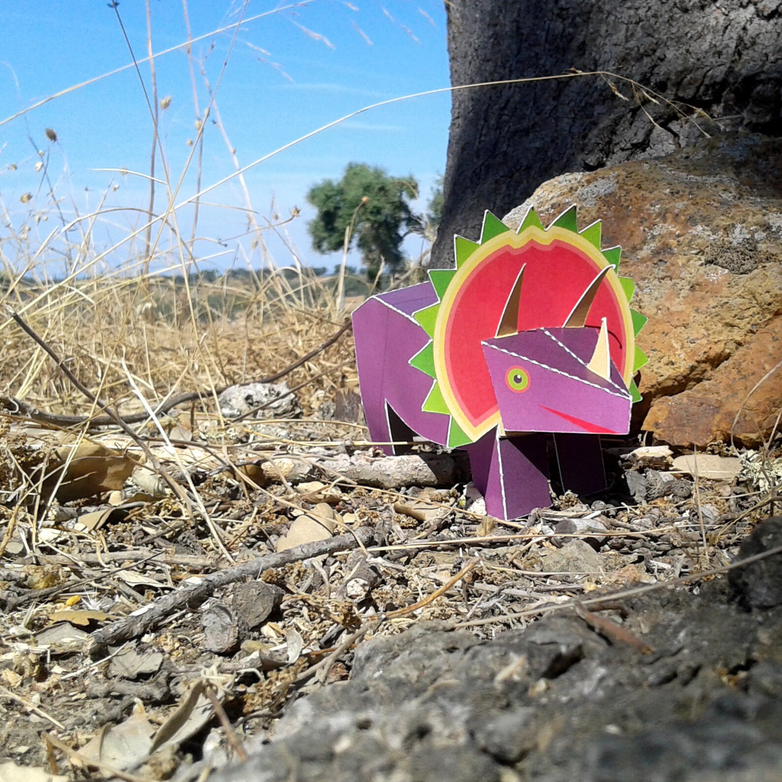 Maxi Triceratops Paper Toys DIY Paper Craft Kit 3D Paper Animals Kids ...