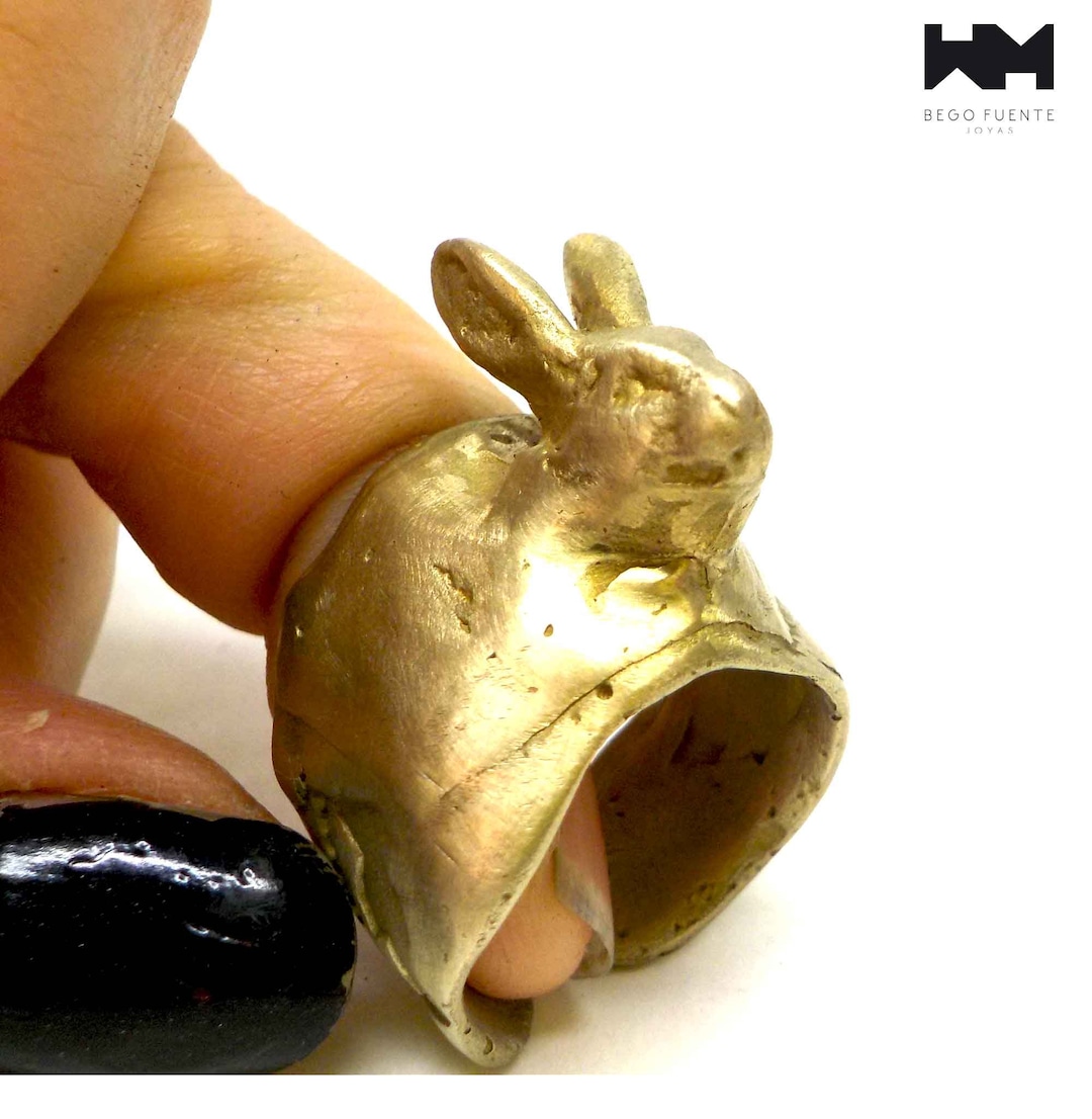 Brutalist Bold Brass Statement Hare Ring. E689 - Etsy