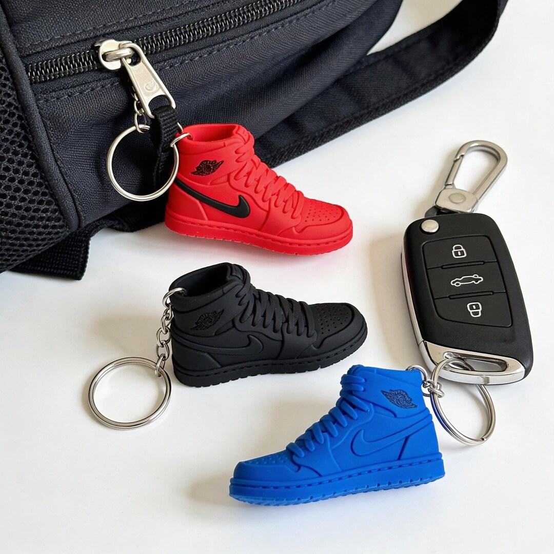 Sneaker Keychain 3D Printed | Mini Shoe Keychain | Streetwear Style ...