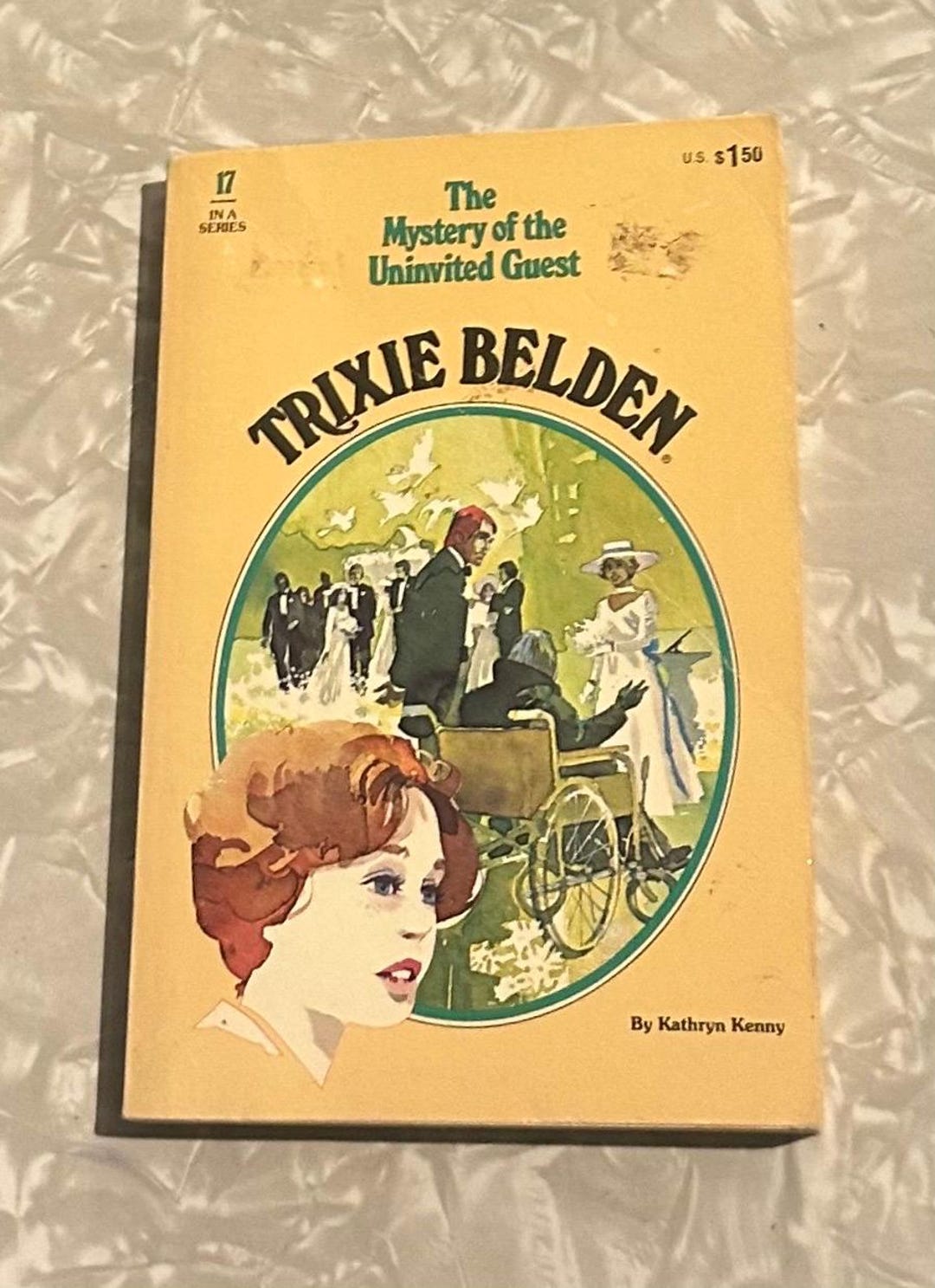 Trixie Belden #17 Mystery of the Uninvited Guest Beige Oval PB Kathryn ...