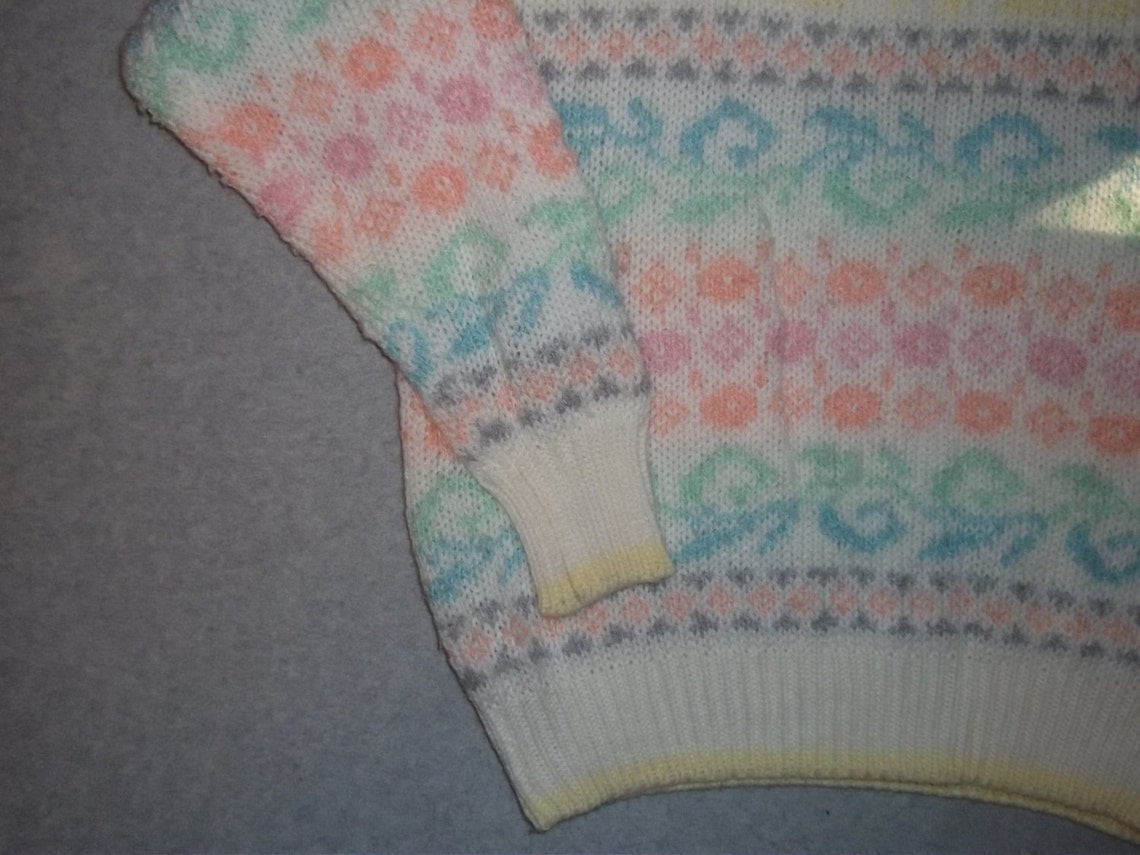Kawaii 80s 90s Hipster Vintage Pastel Swirls Sweater Beautiful | Etsy