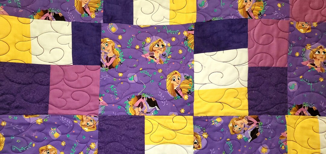 Tangled / Rapunzel Quilt - Etsy