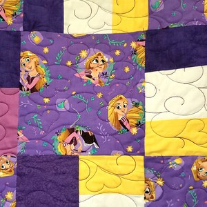 Tangled / Rapunzel Quilt - Etsy