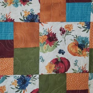Fall Pumpkin and Flowers Quilt - Etsy