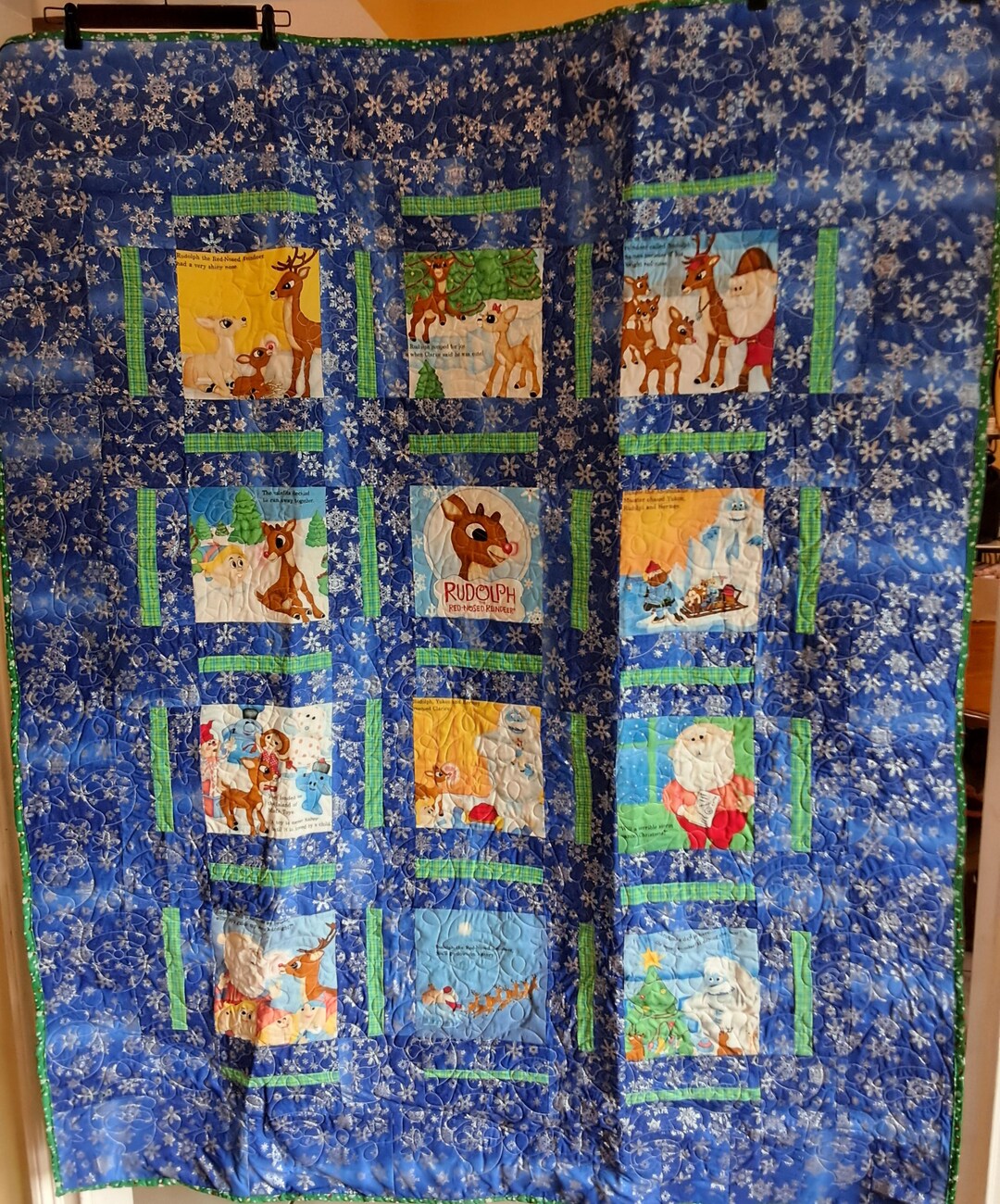 Rudolph the Red Nose Reindeer Quilt - Etsy