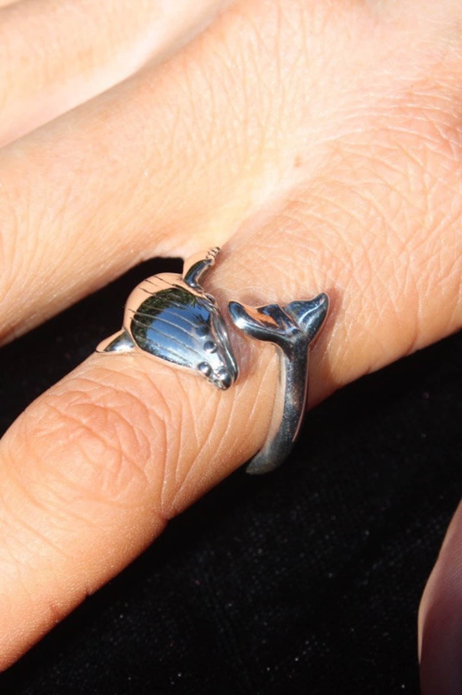 Breaching Humpback Whale Ring Sizes 6-10 whales whale | Etsy