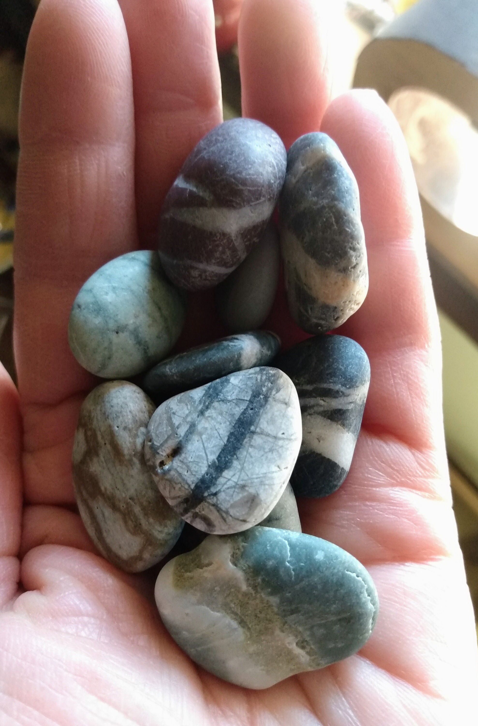 10 Amazing and Beautiful Ocean Stones Natural Beach Stones Jewelry ...