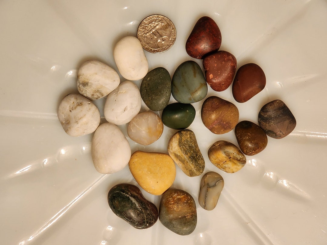 Smooth Beautiful Tumbled Beach Stones 20 Lovely Ocean Rocks Zen Spa ...