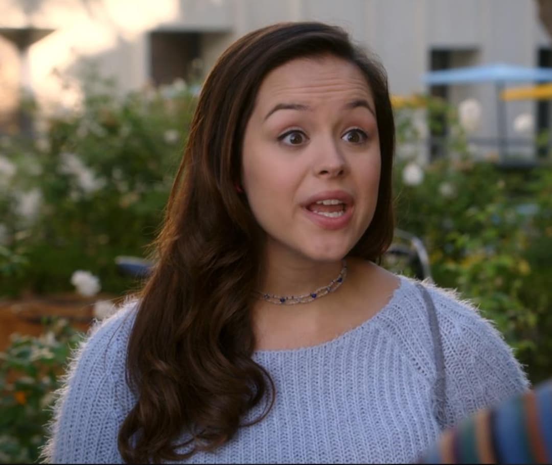 The Goldbergs Wardrobe - Erica Goldberg (hayley Orrantia) Screen Used ...