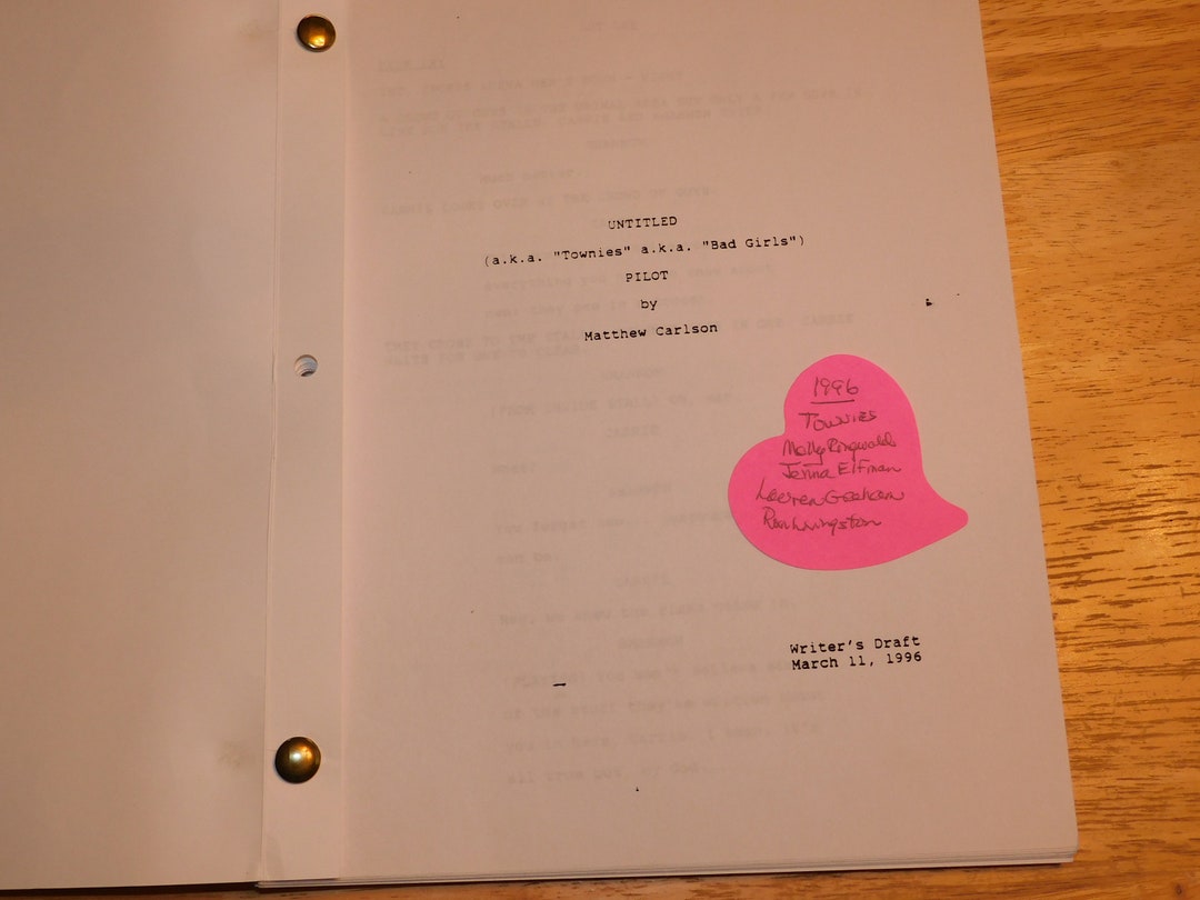 RARE 1996 Townies Pilot Episode Script Lauren Graham, Molly Ringwald ...