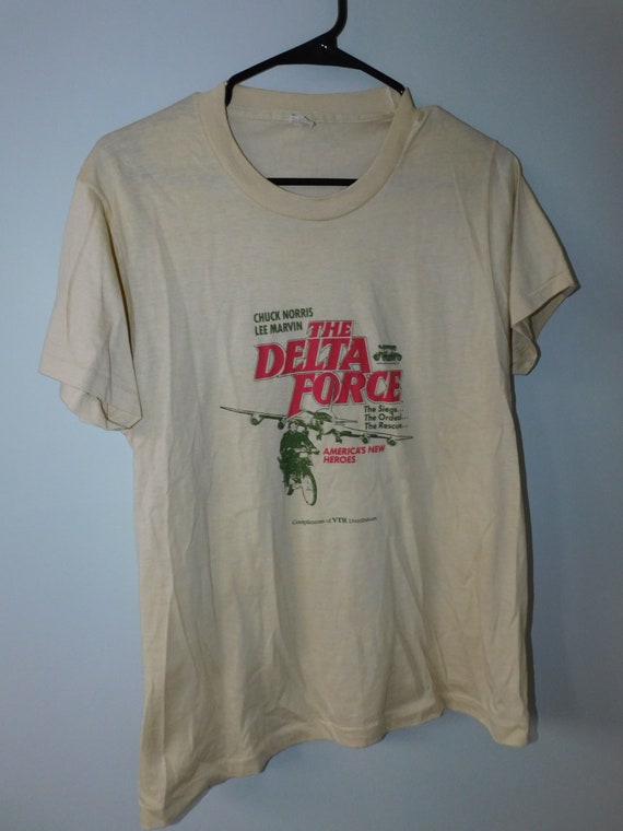 1986 Delta Force cast/crew t shirt - Chuck Norris - v… - Gem