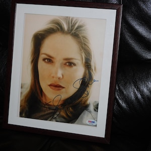 Sharon Stone Signed 8x10 Photo - Total Recall, Casino, Catwoman ...