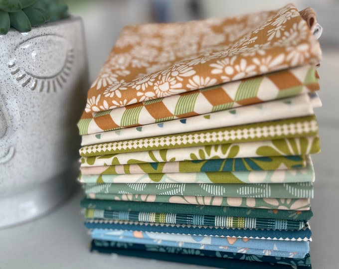 Evolve Fat Quarter Bundle Designed by Suzy Quilts for Art Gallery-shop CUT- 18 Prints - Etsy