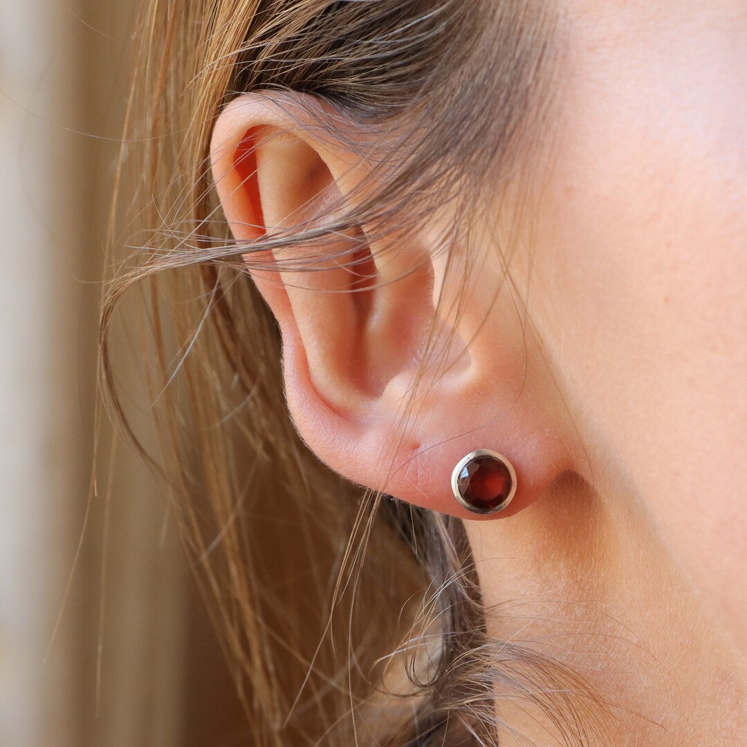 Garnet Studs 925 Sterling Silver, Faceted Garnet Stud Earrings, Round ...