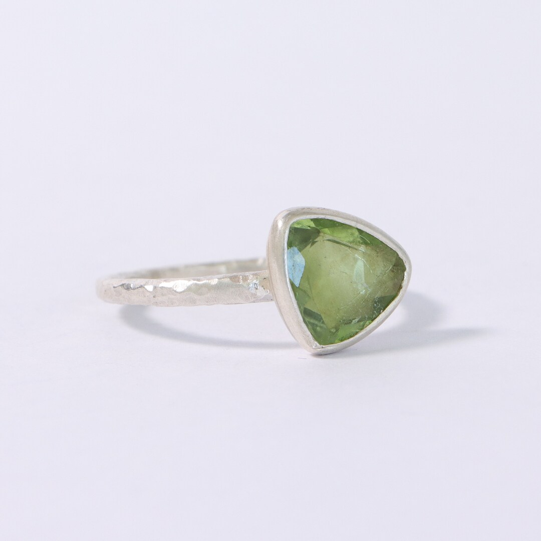 Peridot Ring, Trillion Cut Green Peridot Ring, 925 Sterling Silver Ring, Triangle Gemstone Ring ...