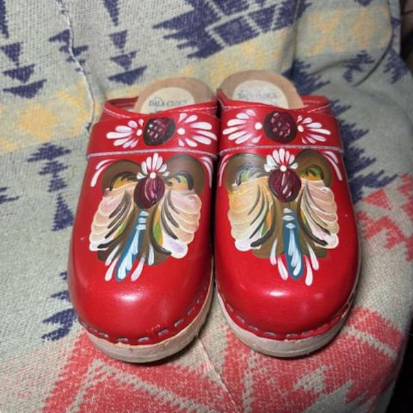 Hand Painted Clogs - Etsy