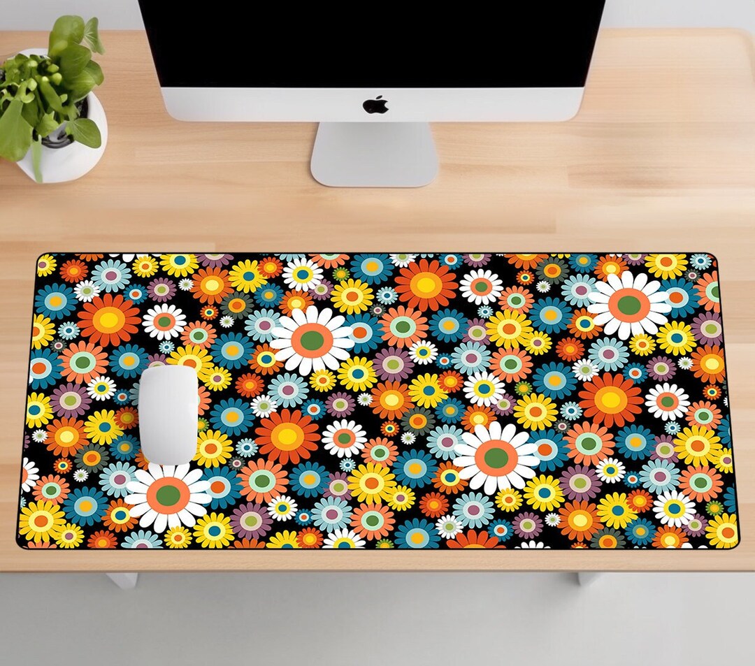 Retro Bloom Desk Mat. Design Gaming Mouse Pad, Large Mousepad, Floral ...