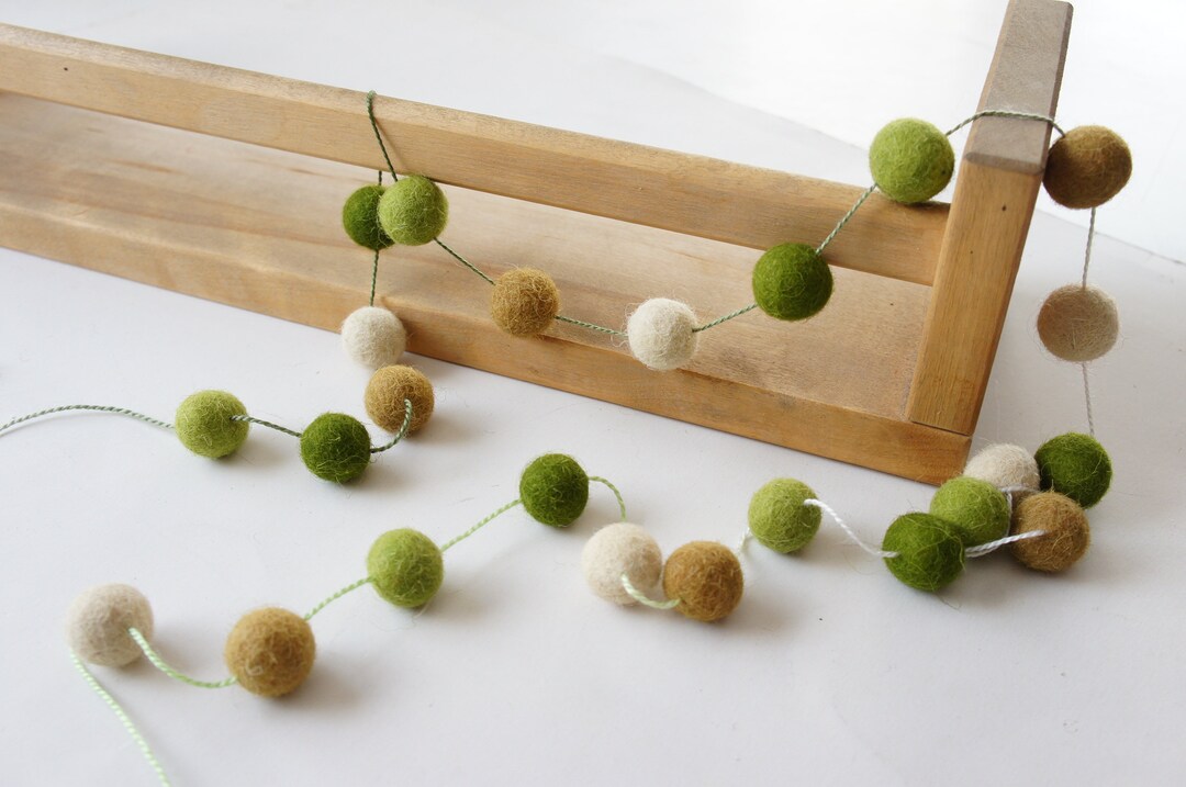Felt Ball Garland, St. Patrick Day Garland, Christmas Garland, White ...