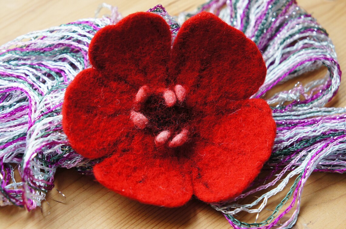 Felt Flower Brooch, Felt Poppy Flower Pin, Wool Flower Pin, Felt Red ...