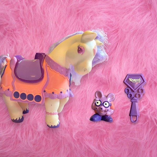 Tonka Keypers - Etsy