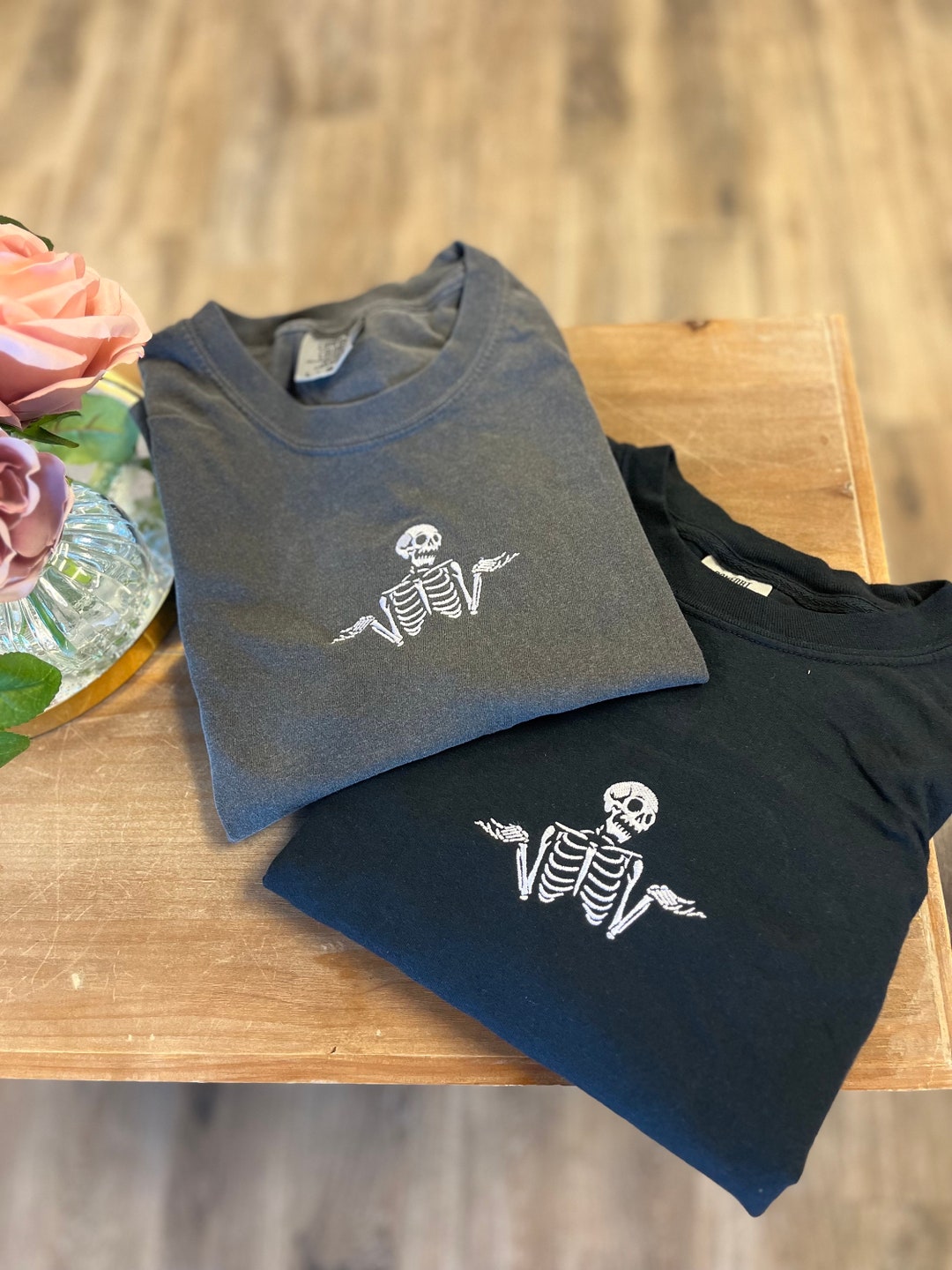 Embroidered Shrugging Skeleton Tee, Short Sleeve Skeleton Tshirt ...