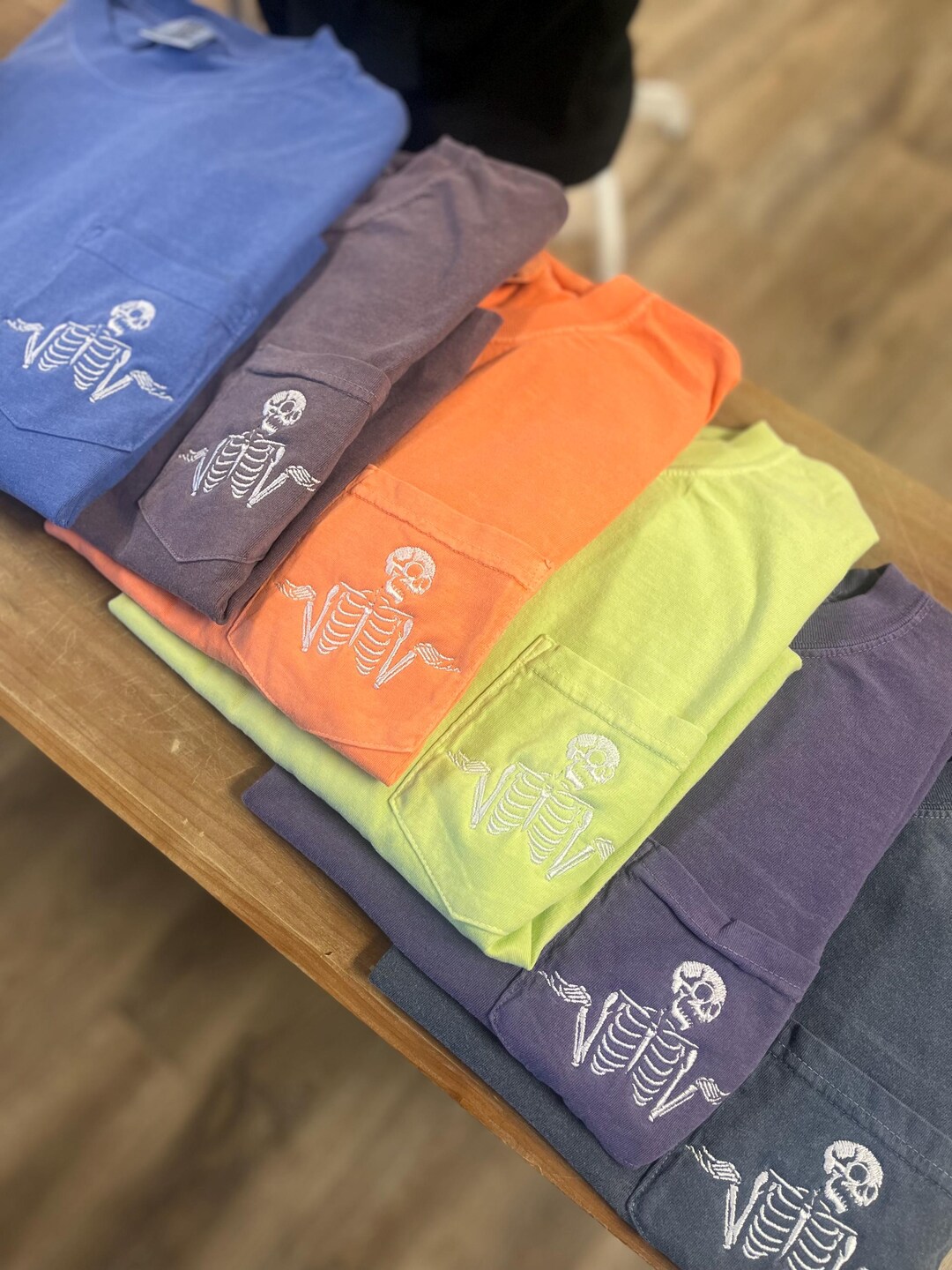 Embroidered Shrugging Skeleton Tee, Short Sleeve Skeleton Tshirt ...