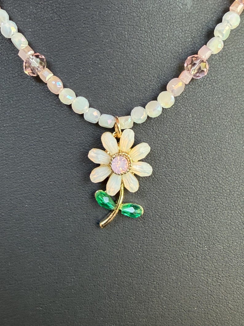 Beaded Daisy Pendant Necklace With Rose Quartz and Glass Chain - Etsy