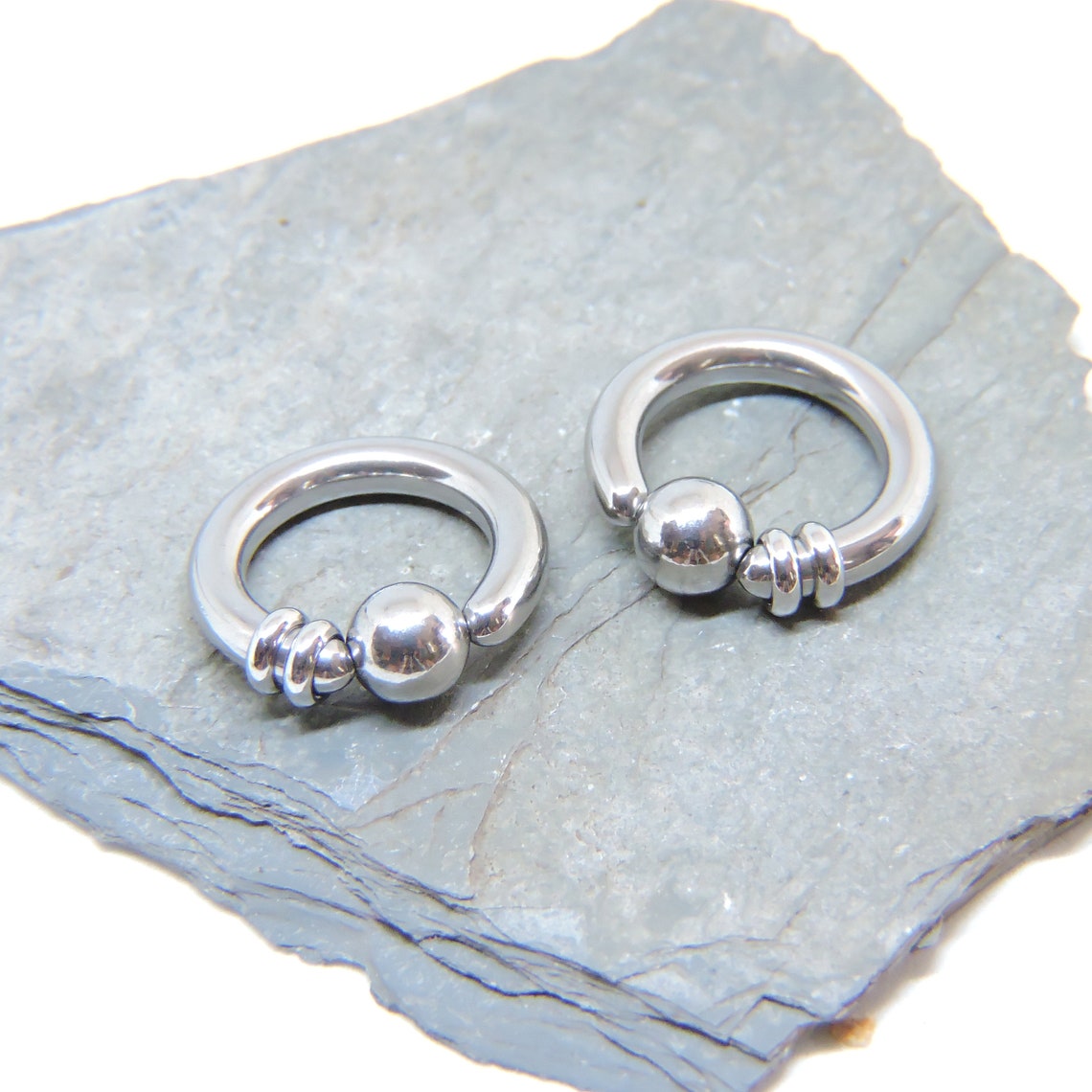 Nipple Rings SET of 2 Simple Plain Bead Captive Ring CBR - Etsy