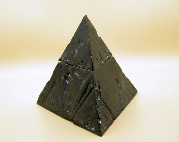 Custom Made Resin Replica of Pyramid-shaped Artifact 1899 Netflix ...