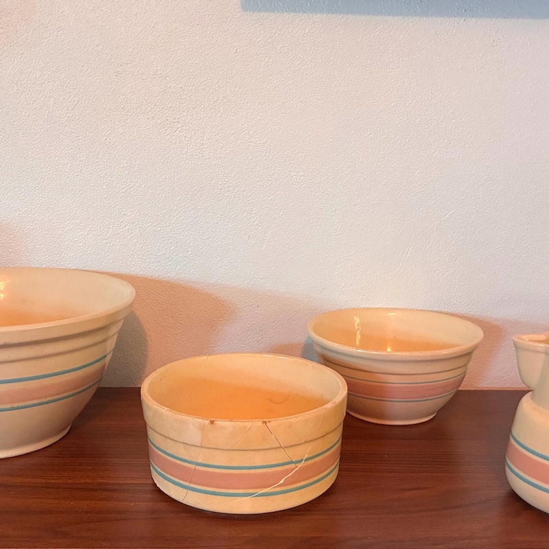 Antique Mixing Bowls Set - Etsy