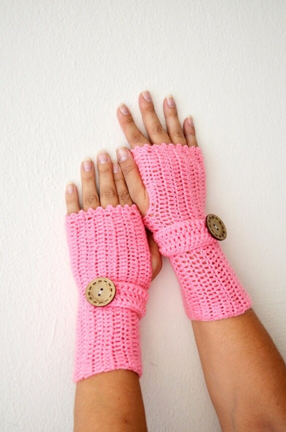 Items similar to Pink with button Wool Fingerless Gloves Armwarmers ...