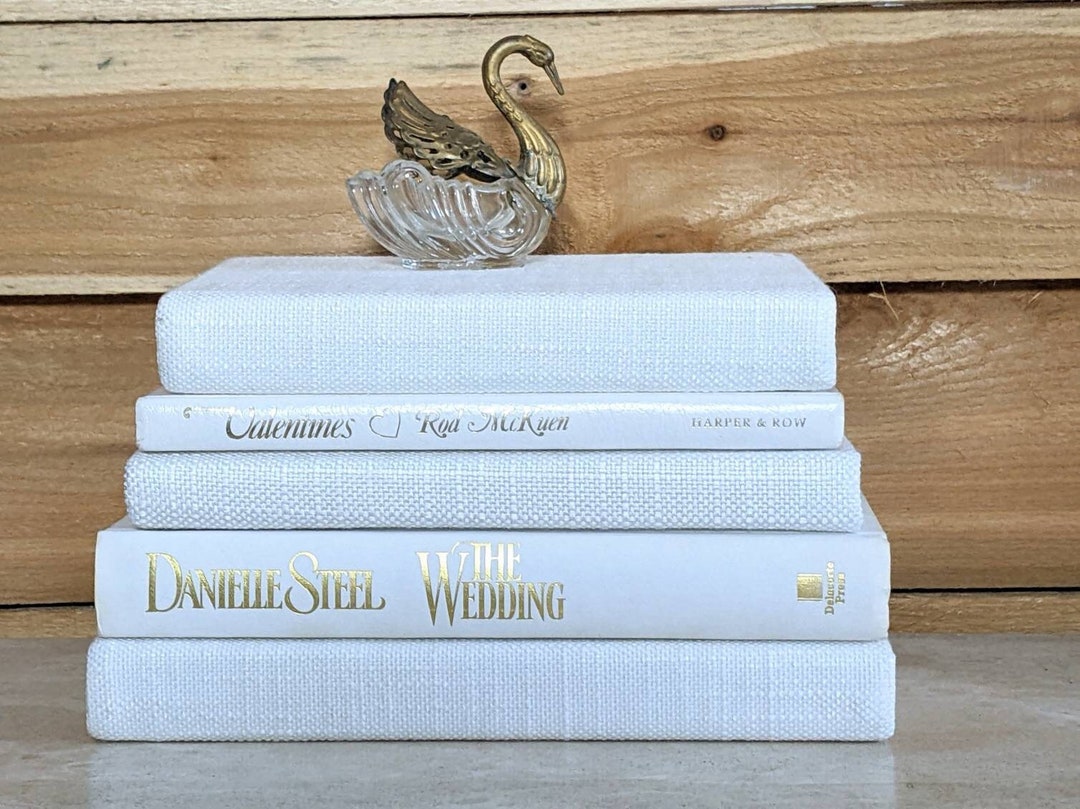 Book Decor SET of 5 Decorative Books Bookshelf Decor - Etsy