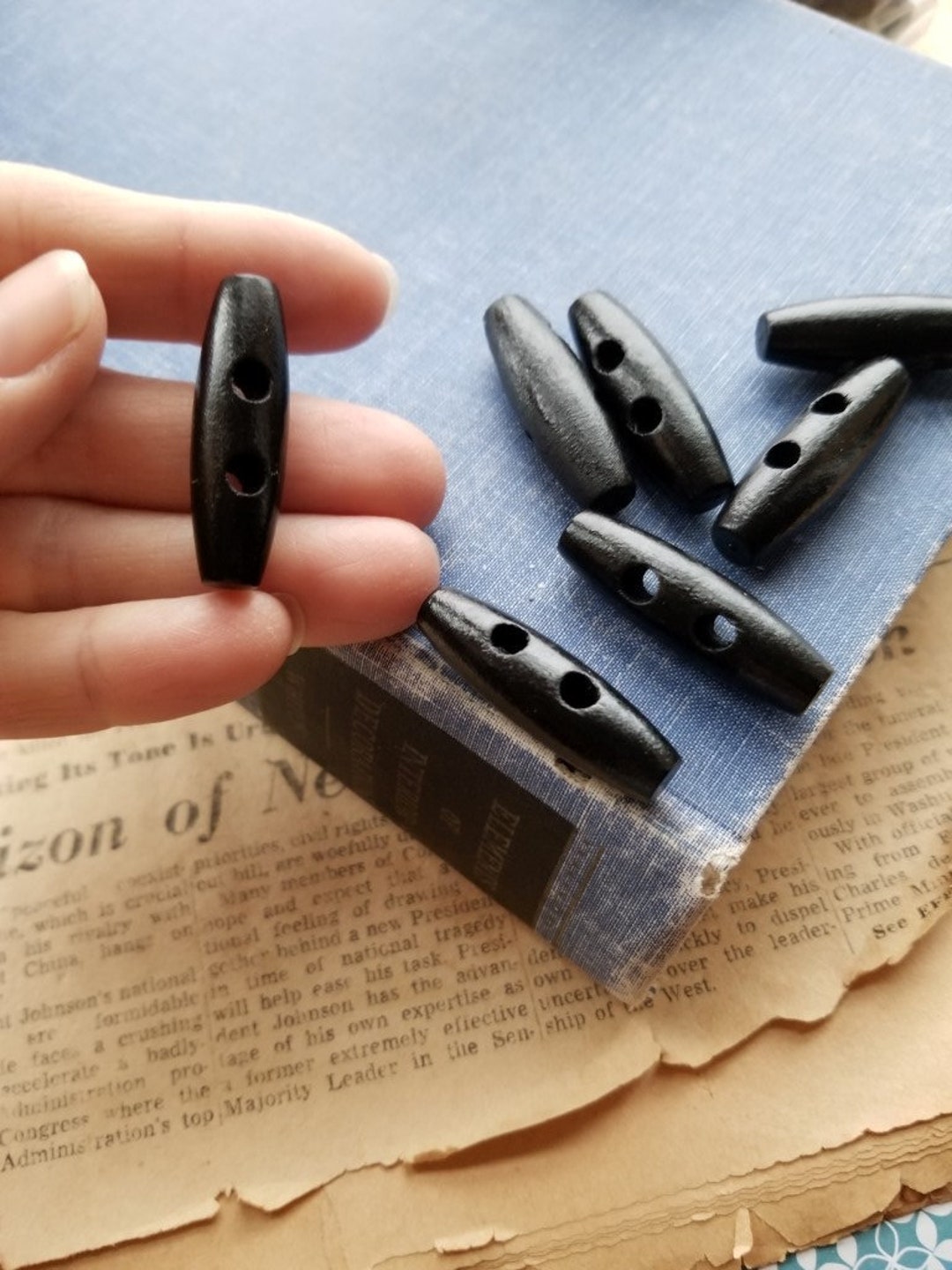 20 Pcs Dark Black Wood Small Toggle Buttons 35mm WB3624 - Etsy