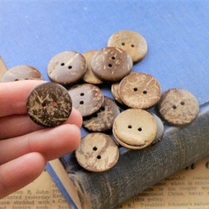 20 Pcs Coconut Buttons 23mm WB2330 - Etsy