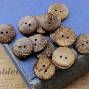 20 Pcs Coconut Buttons 23mm WB2330 - Etsy