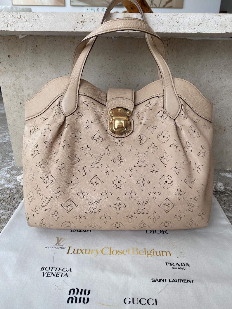 Louis Vuitton Mahina Cirrus Bag - Etsy